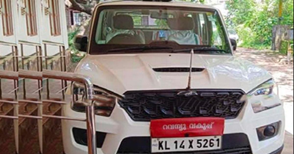 കാസര്‍ഗോഡ് സബ് കലക്ടറുടെ ഔദ്യോഗിക വാഹനം കോടതി ജപ്തി ചെയ്തു | DoolNews